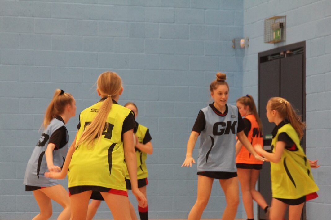 PLANTSBROOK SCHOOL NETBALL TEAM RULE THE COURTS